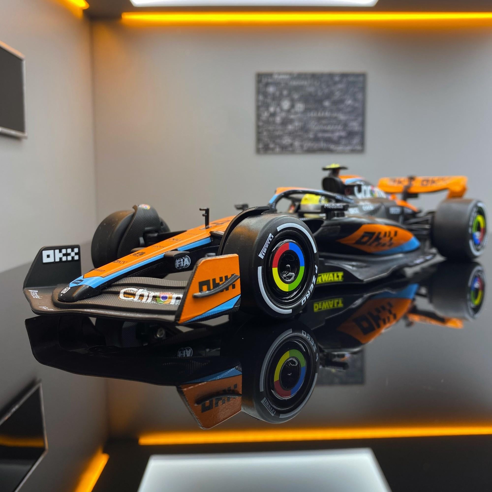 [In Stock] CCA 1/24 F1 McLaren MCL60 Formula 1 Model Car Detailed Disp ...